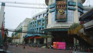 Central Pinklao – Thailand – Hitchins